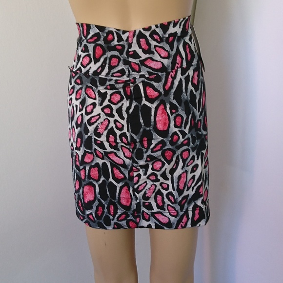 shosho | Skirts | Nwt Shosho Animal Print Pink Black Skirt Size M ...